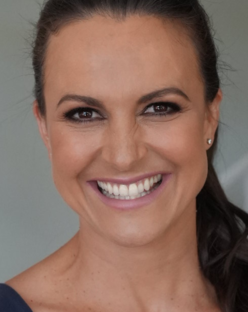 Sarah Wallace - Content Creator Profile & Links